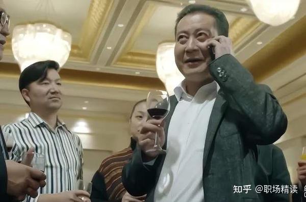 节后聚会，如何给长辈敬酒？掌握以下几个关键即可！ - 知乎