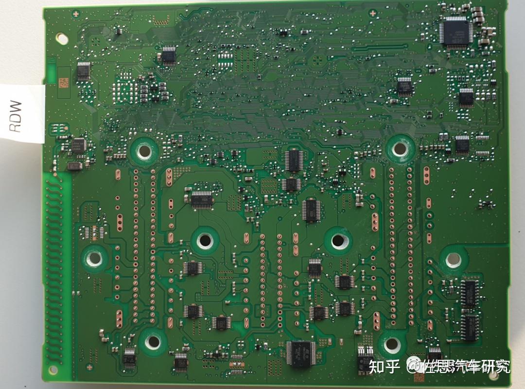 拆解特斯拉、大众和宝马车身控制器 - 知乎