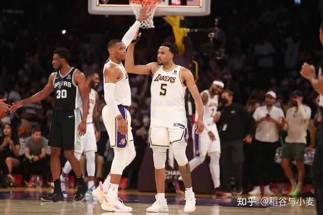 完成这笔四方交易后，湖人可以送走威少并且得到一名锋线悍将？ - 知乎