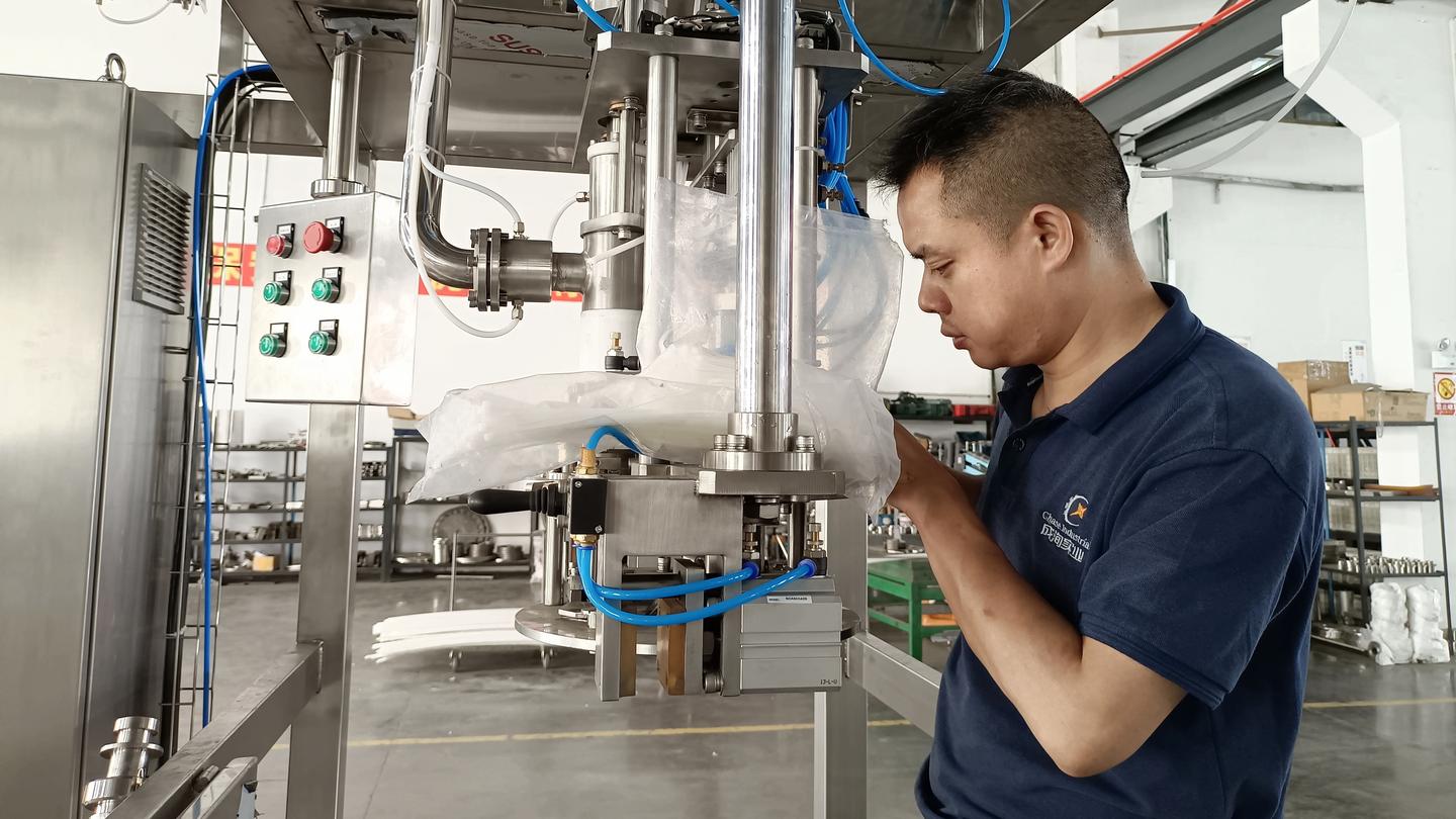 视频展示：无菌灌装机工作原理 - 知乎