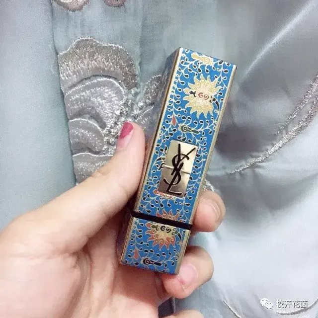 一秒高大上！YSL、CPB这些限量都比不上故宫的一卷胶带！ - 知乎