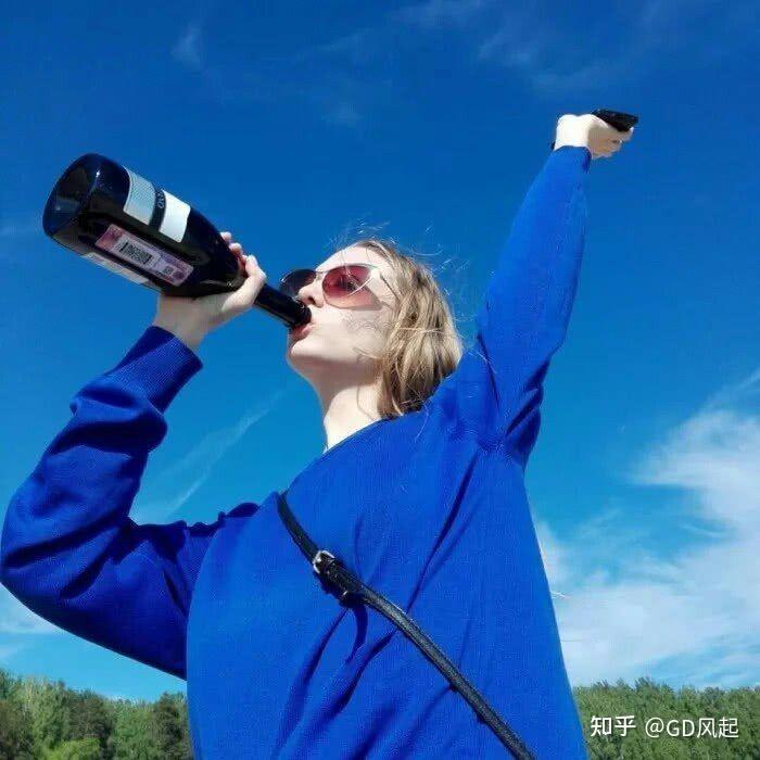 蓝色系头像 - 知乎