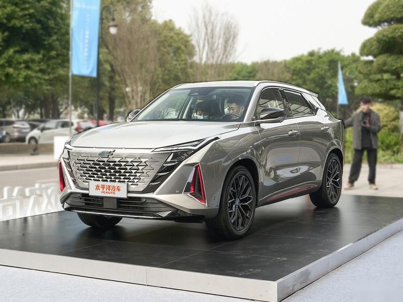 长安欧尚Z6 2.0T正式上市 售价12.79万-13.79万元 - 知乎