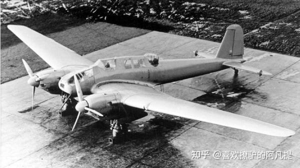 编号13：纳粹德国空军（Luftwaffe, 1935–1945）：战斗力量篇02：对地支援-强击机/俯冲轰炸机（第二部分） - 知乎