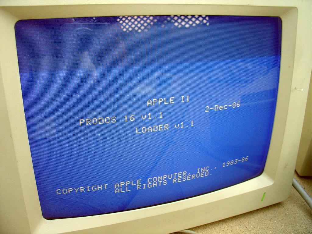 Apple IIGS是一台怎样的电脑？ - 知乎