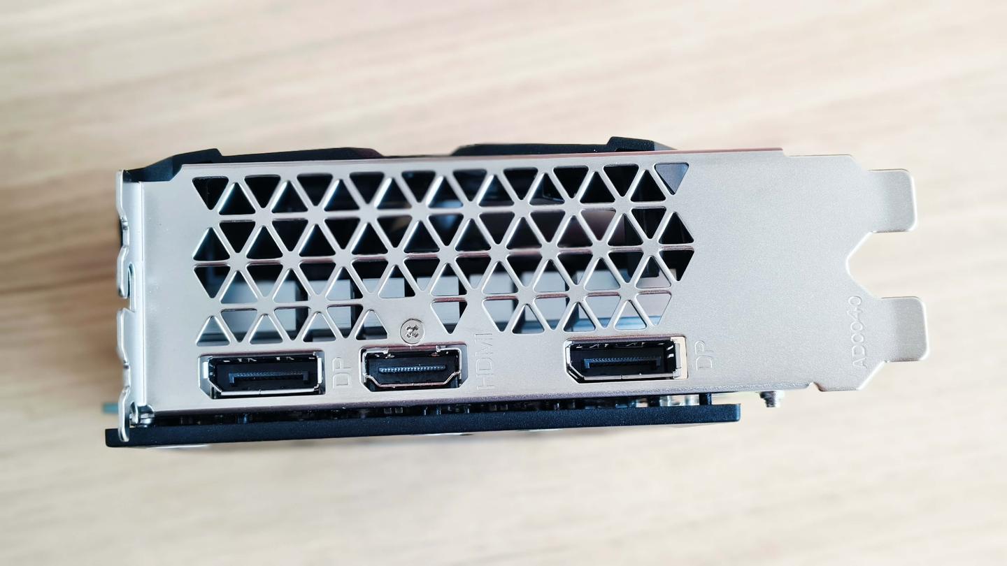 全网首发无损显卡快拆“寨”板，3年质保RX580显卡性能是真可以！ - 知乎