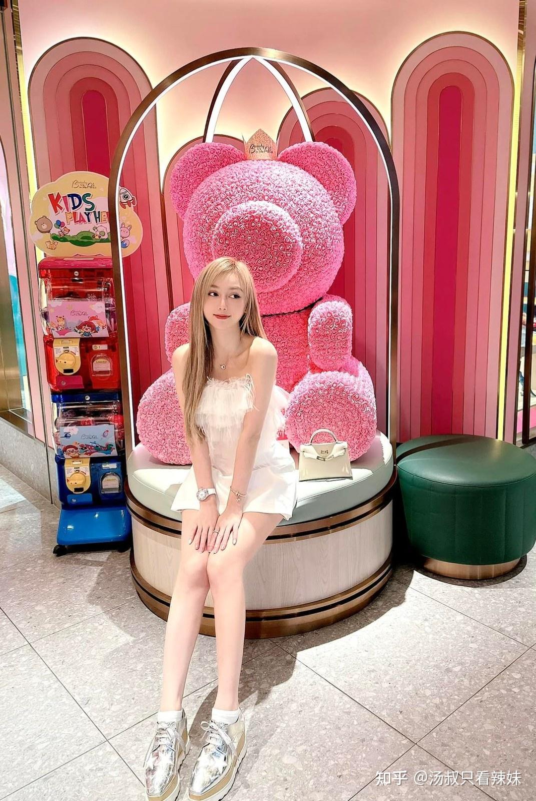 越南DJ正妹Yuu Quynh美图赏 身材性感超魅惑 - 知乎