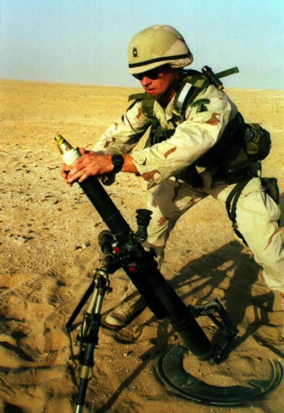 战场利器：美国M224式60毫米迫击炮 - 知乎