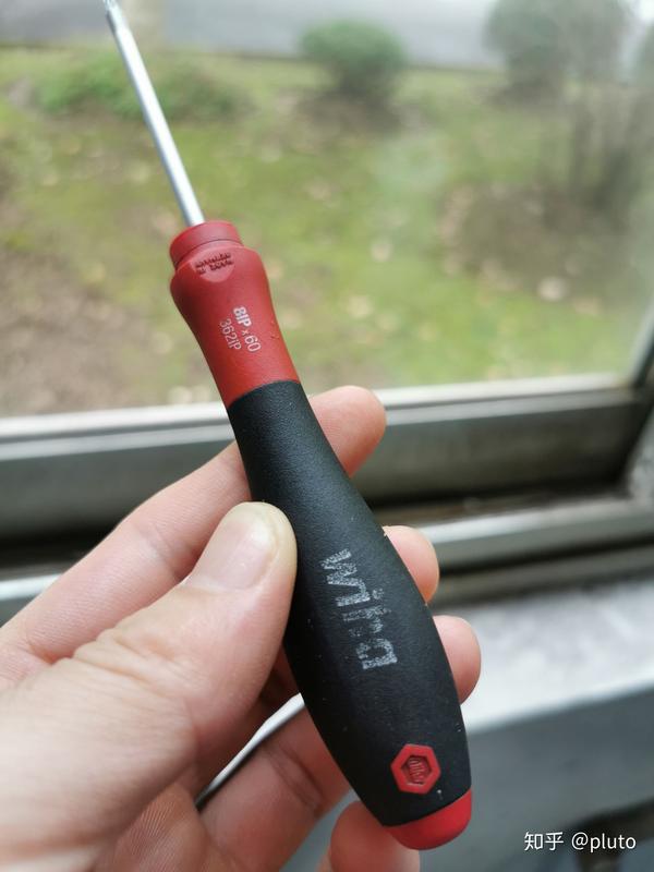 Wiha、Wera、PB Swiss 这三个品牌的螺丝刀各有哪些特点？