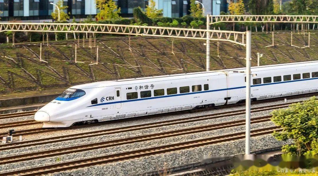 中国最快的火车是什么？速度与舒适并存：探秘最快的CRH3型动车组 - 知乎