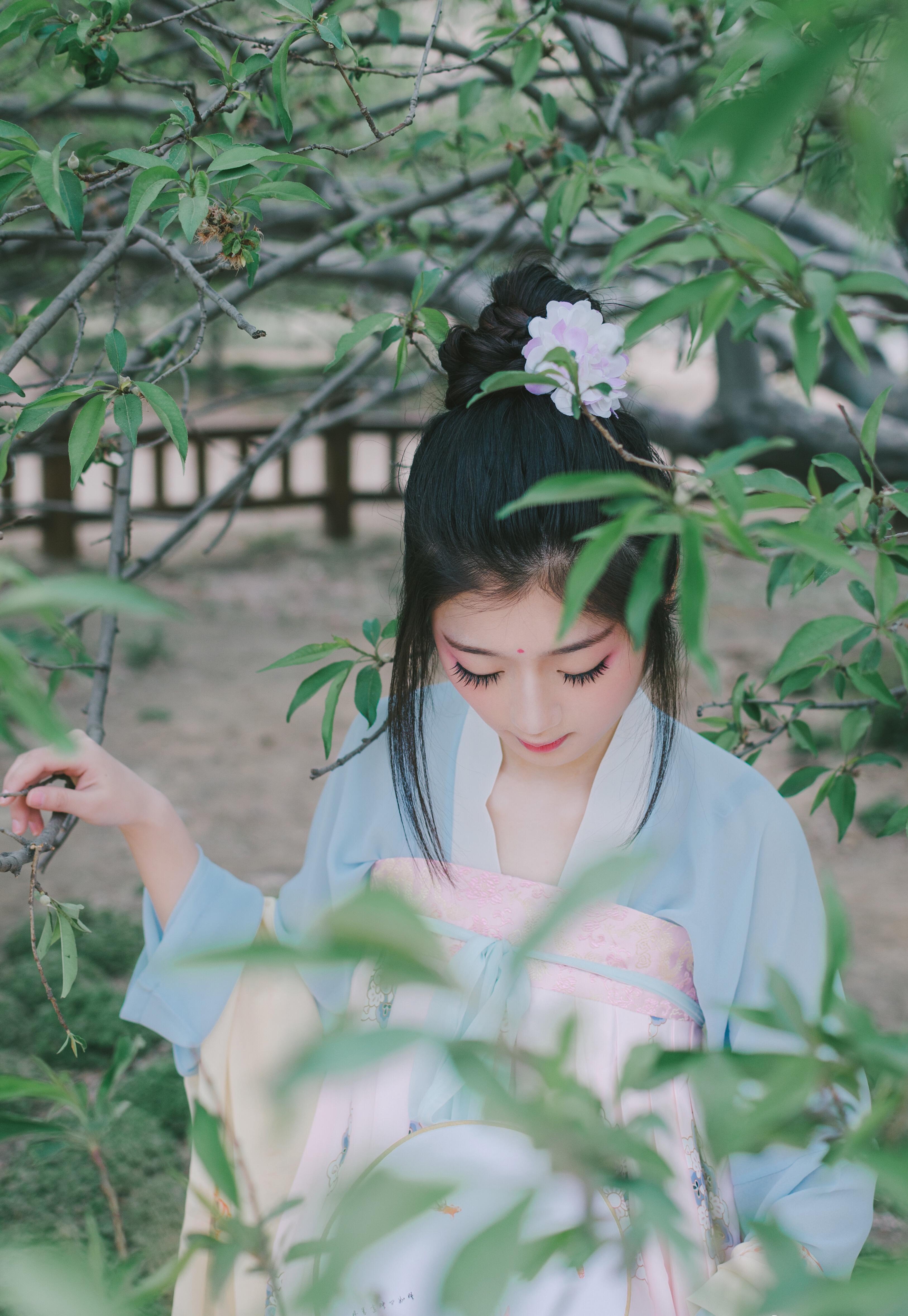 200张古风美女壁纸，持续更新中 - 知乎