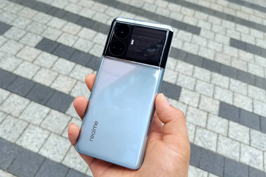 拥有极致性价比，realme真我GT5全面评测，看完就知道是否值得买 - 知乎
