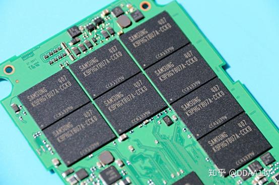 【装机科普日报】MLC颗粒捡垃圾？低价三星MLC颗粒老固态评测 - 知乎