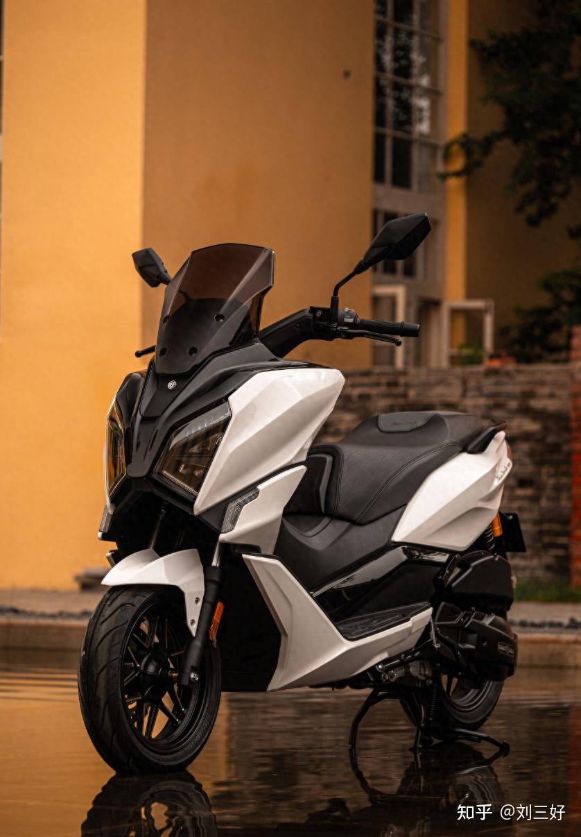 外来和尚好念经？凯威MBP Feelink X300点评 - 知乎