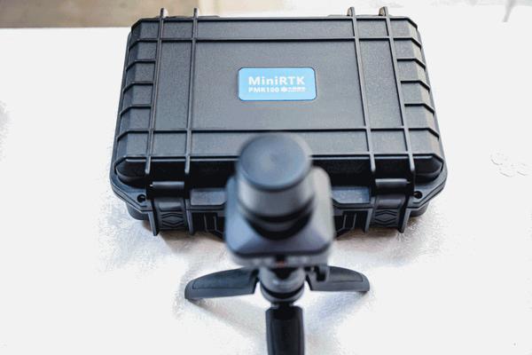Mini RTK ： 小巧精致、好测量，已上线京东 - 知乎