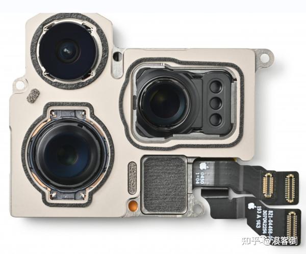 拆解iPhone 15 Pro Max：内部细节及元器件大曝光！ - 知乎