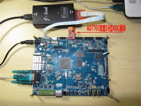 使用STM32的ADC模块实现模拟信号采集 - 知乎