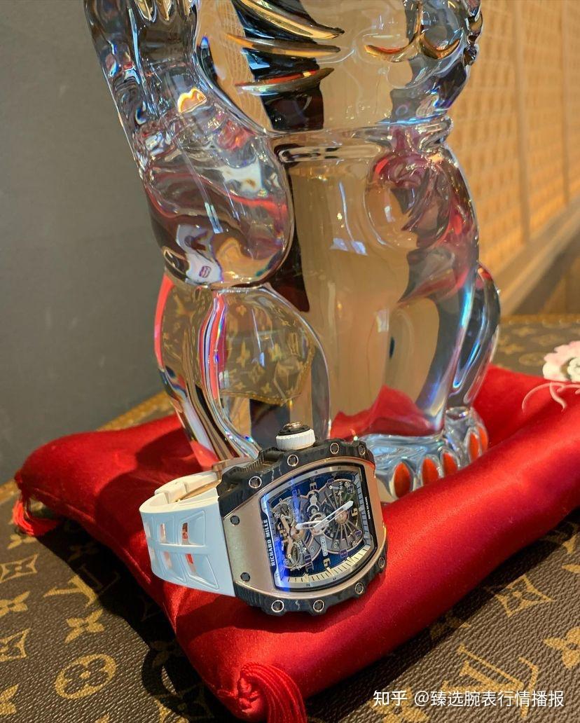 二线城市的一套别墅戴手上-理查德rm21-01 - 知乎