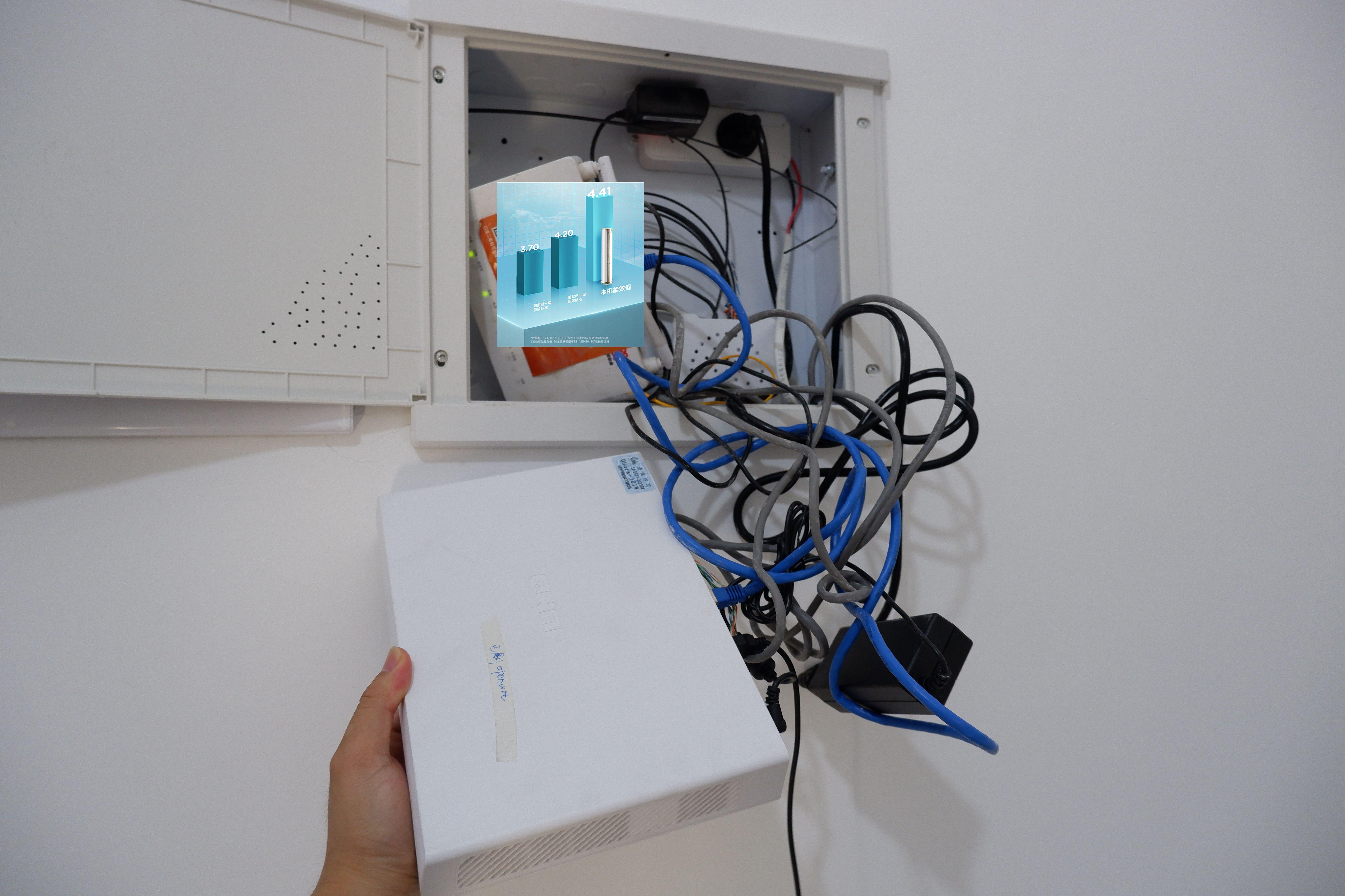 救救内网弱电箱，OpenWrt加持的威联通QHora-301W绝了丨满血万兆与WiFi6！ - 知乎