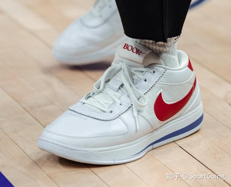 德文·布克首次上脚NIKE BOOK 1 “阿甘正传” PE款配色球鞋 - 知乎