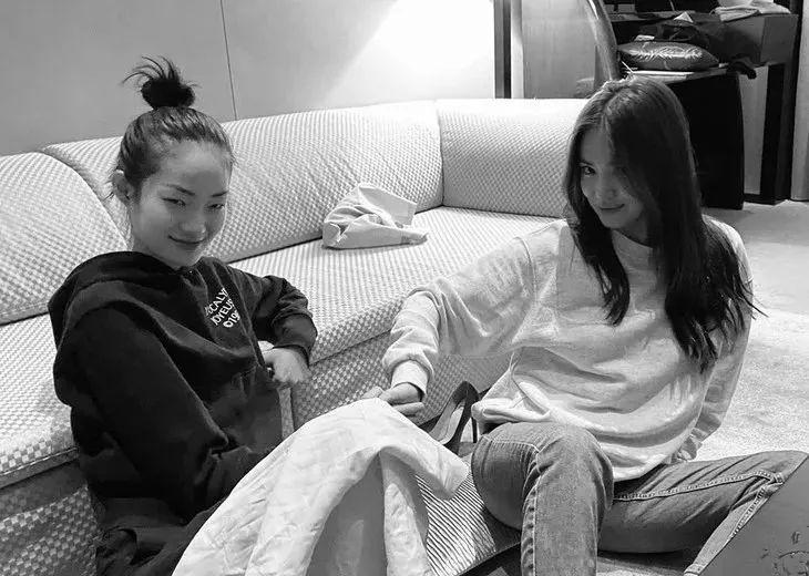 亚洲首位“升仙”90后超模来了！常年179cm/46公斤的崔素拉 - 知乎