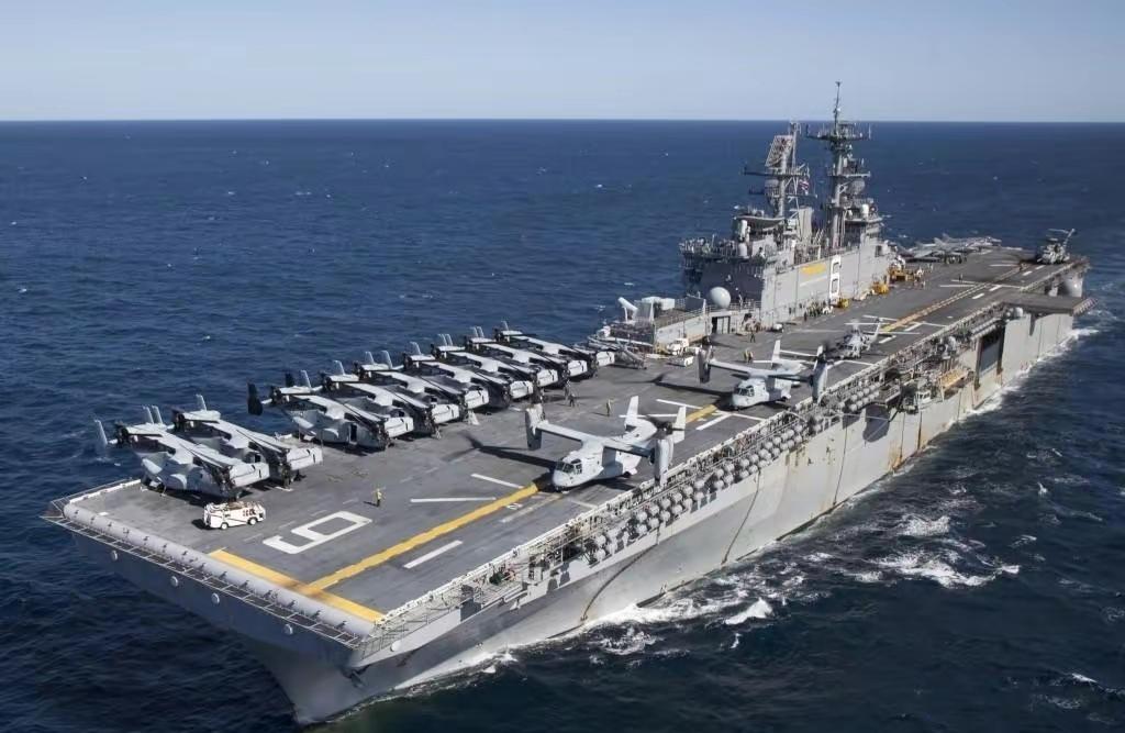 076电磁弹射两栖攻击舰：全球首款 - 知乎