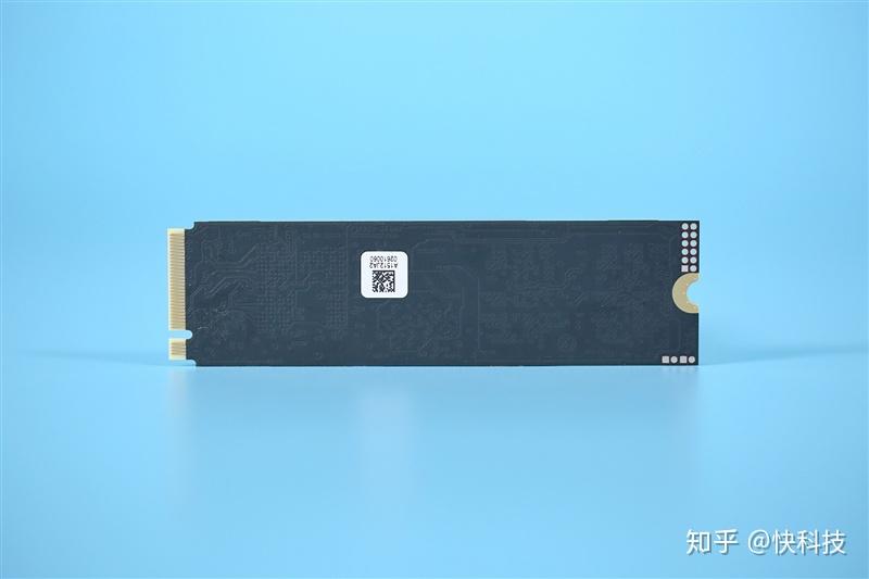 突破性Xtacking闪存架构！长江存储致钛PC005 Active 512GB SSD评测 - 知乎