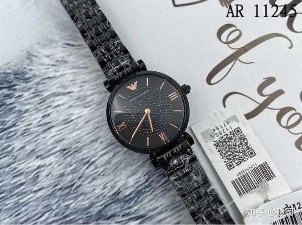 神秘感满满的阿玛尼AR11245 爆款黑色小天鹅 - 知乎