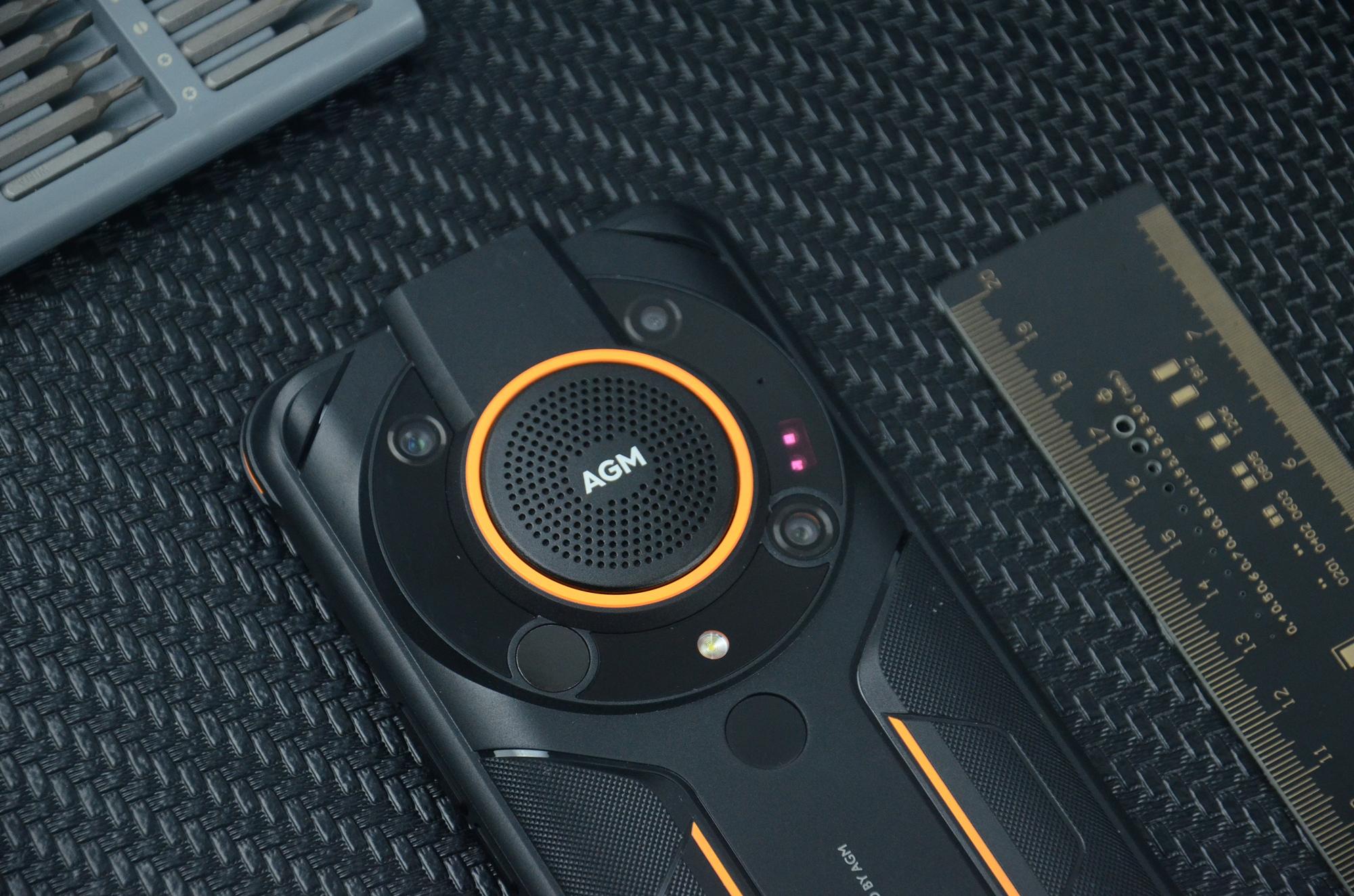 国产三防手机又整“新花样”，自带热成像，激光测距！AGM G1 Pro开箱 - 知乎