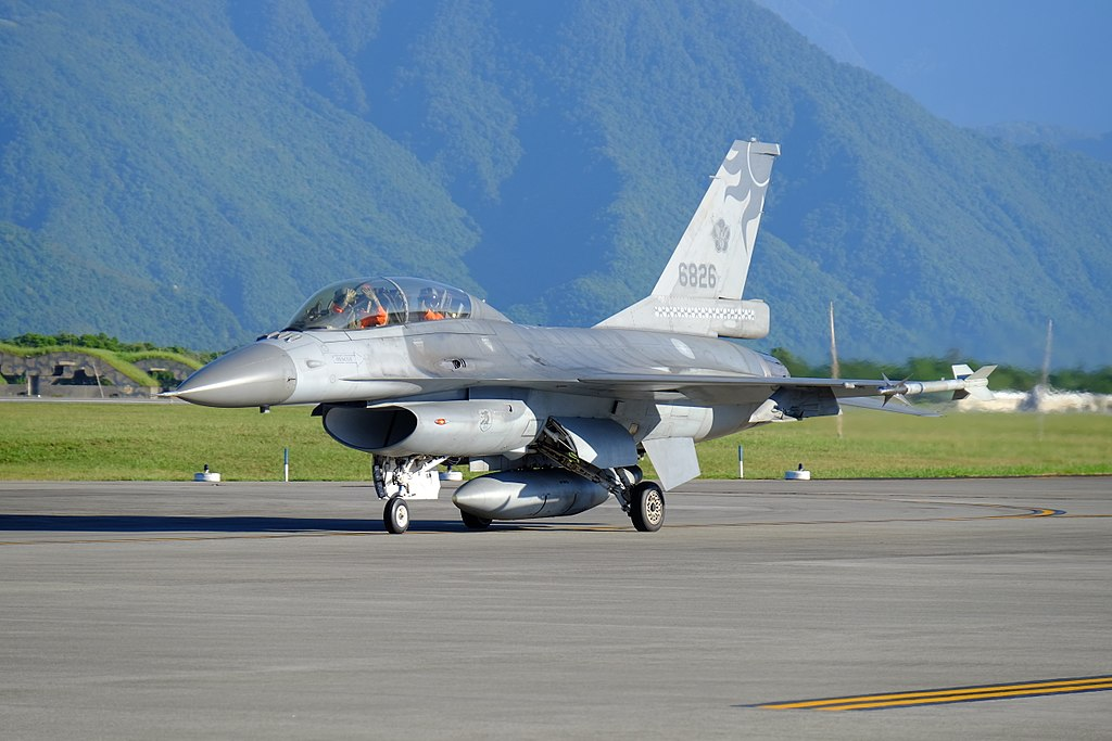 F-16战隼战斗机 / General Dynamics F-16 Fighting Falcon（第四部分：型号）- 中英文维基百科词条融合 ...