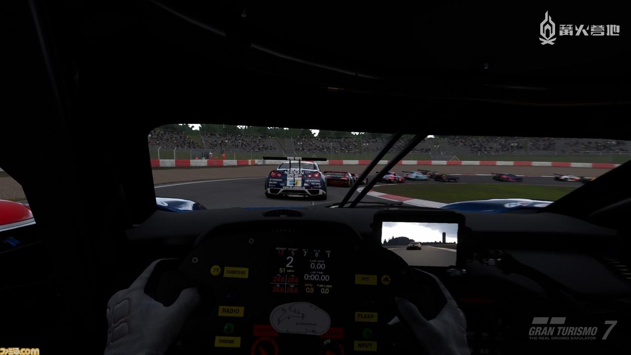 PS VR2 版《GT 赛车 7》试玩报告&访谈：开启赛车游戏新时代 - 知乎