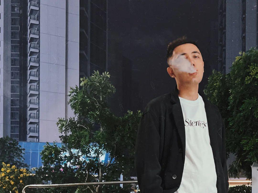 专访AThree｜我不是天花板，我是承重墙 - 知乎