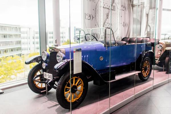 参观德国奥迪博物馆（上）——分久必合的汽车联盟时代 - 知乎