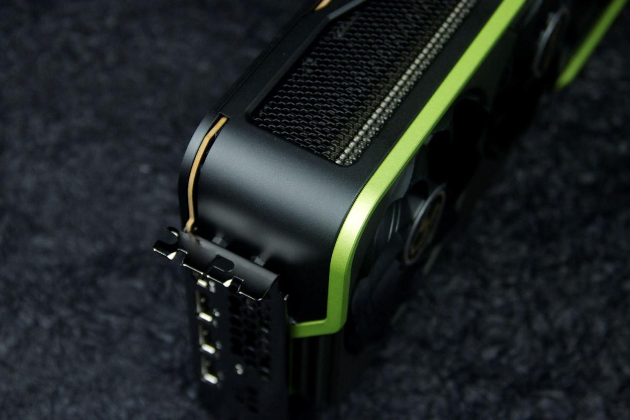 AMD卡皇来袭，华擎RX 6950XT OCF开箱评测 - 知乎