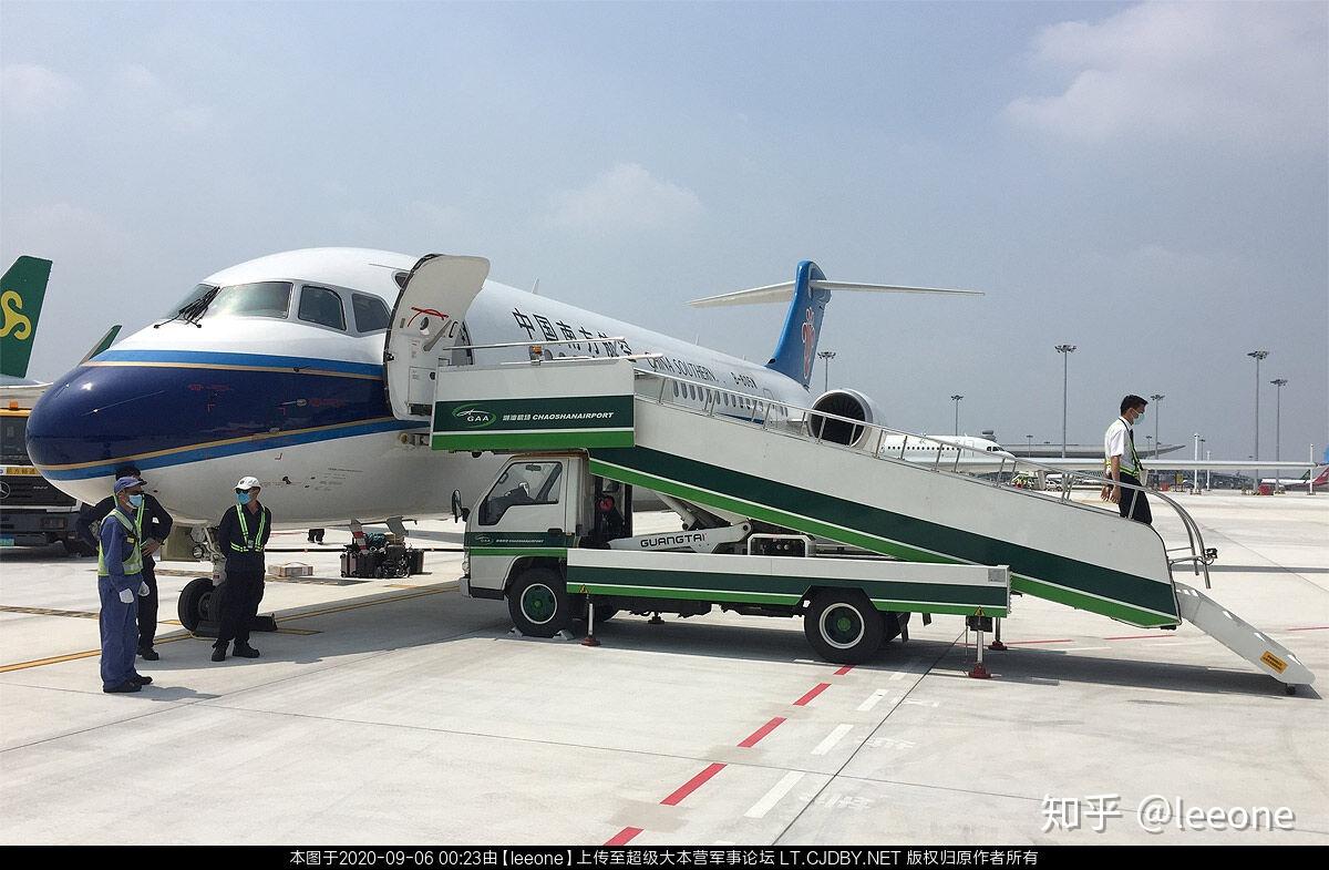 【体验报告】南航ARJ21乘坐感受附带噪音测试 ARJ21项目15年得与失后篇 - 知乎