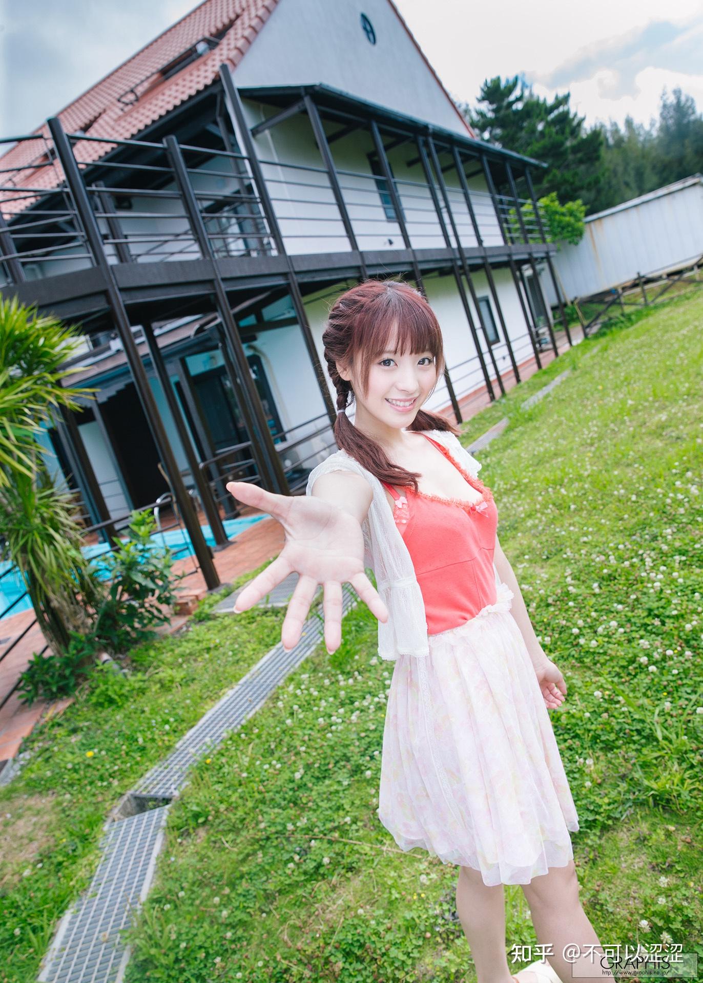 [Graphis] [120P]GALS NO.414『In a Dream』桃乃木 かな - 知乎