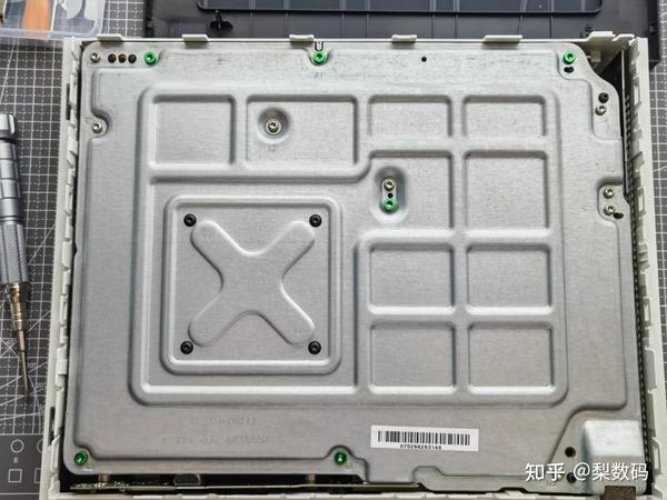 Xbox One S 更换固态硬盘 - 知乎