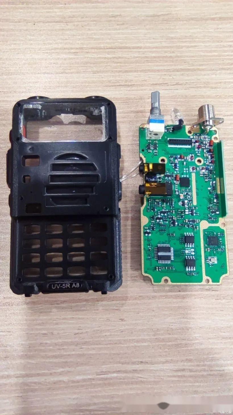 拆解平民神机-宝峰5R，这台所谓的5R-A8到底是不是真的？ - 知乎