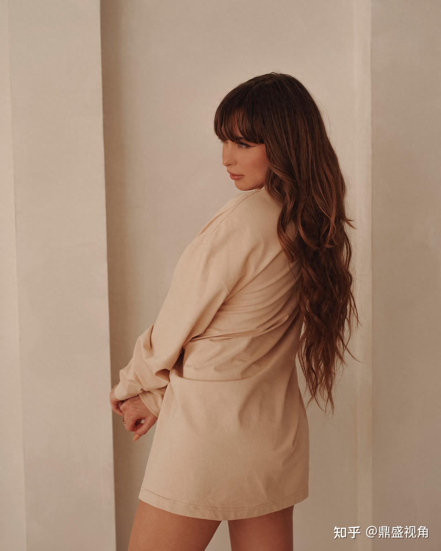 91年出生的莱利·里德 (Riley Reid)， 拥有6国血统的业界著名女演员 - 知乎