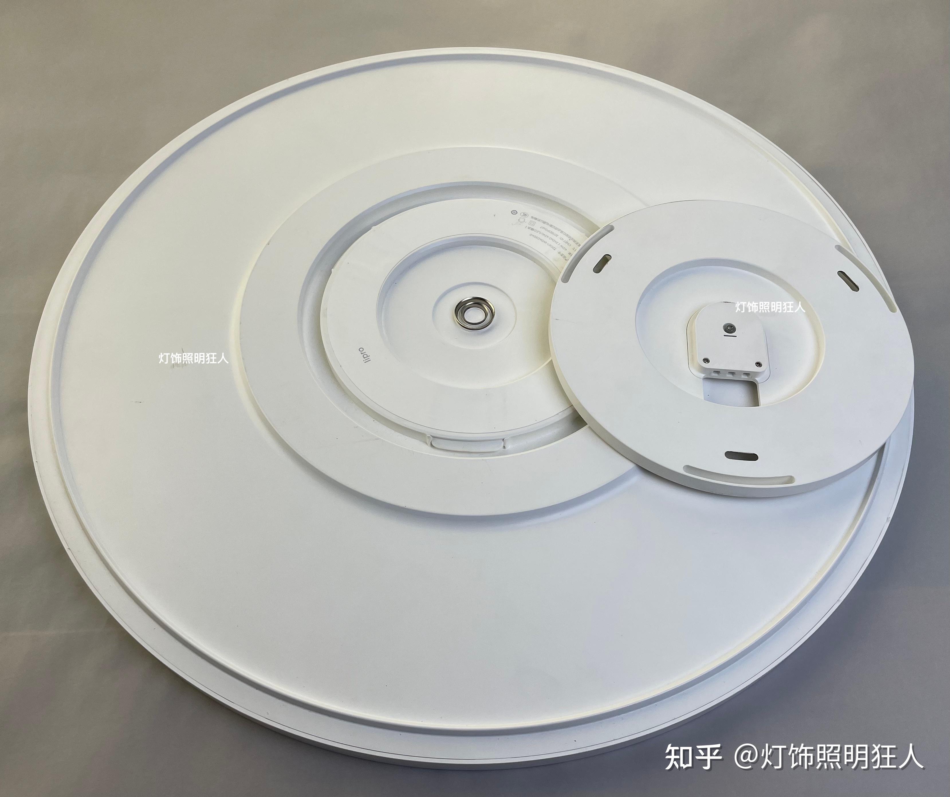 超薄吸顶灯怎么选？横评lipro、yeelight、柏曼、霍尼韦尔、小燕导光板吸顶灯 - 知乎