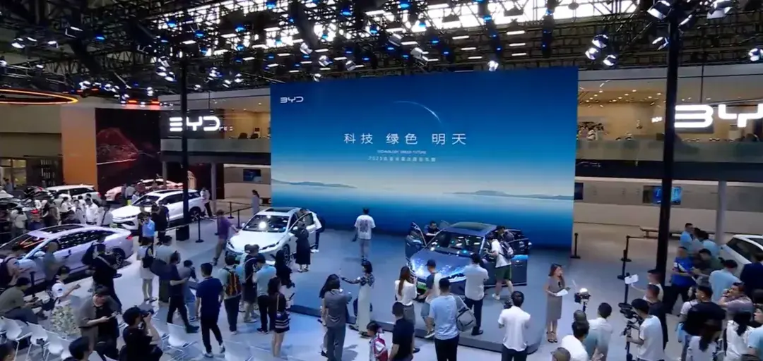 颜值不仅是加分项，更是入场券！海豹06EV，12.98万元顶配 - 知乎