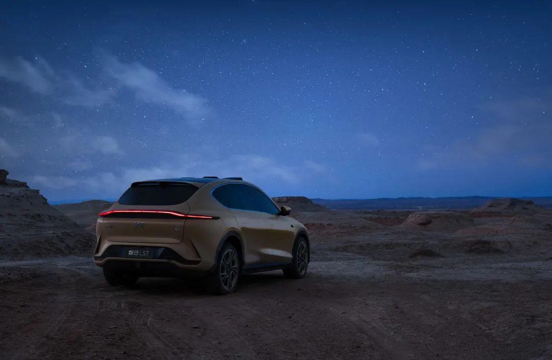 凭什么一发99A主战坦克的炮弹，一发要卖60000块？ - 知乎