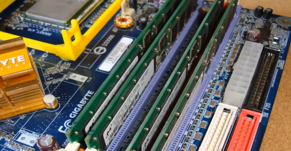 Sram、dram、sdram、ddr存储器的区别 知乎