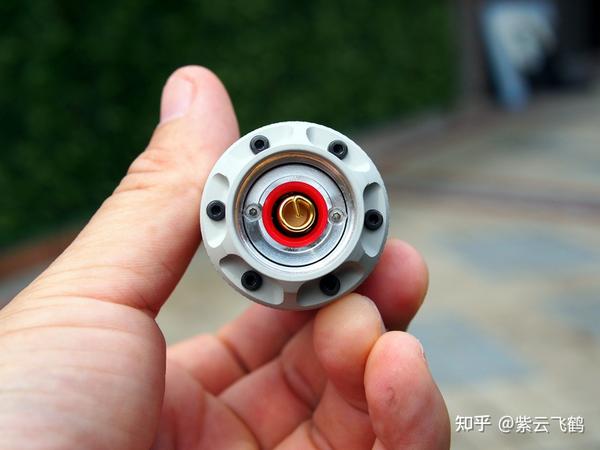 颜值爆表，设计精湛之JETBEAM杰特明M37战术手电简单体验 - 知乎