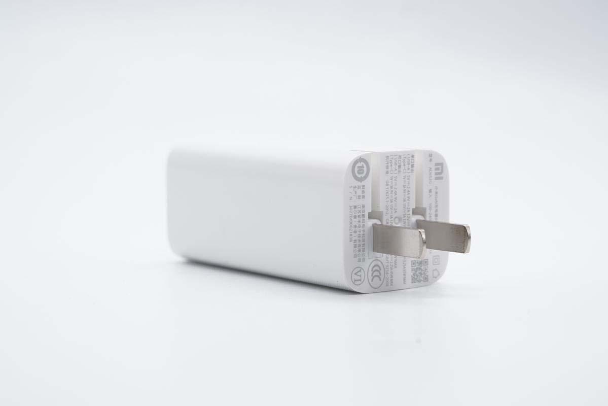 拆解报告：MI小米65W 1A1C氮化镓充电器AD652G - 知乎