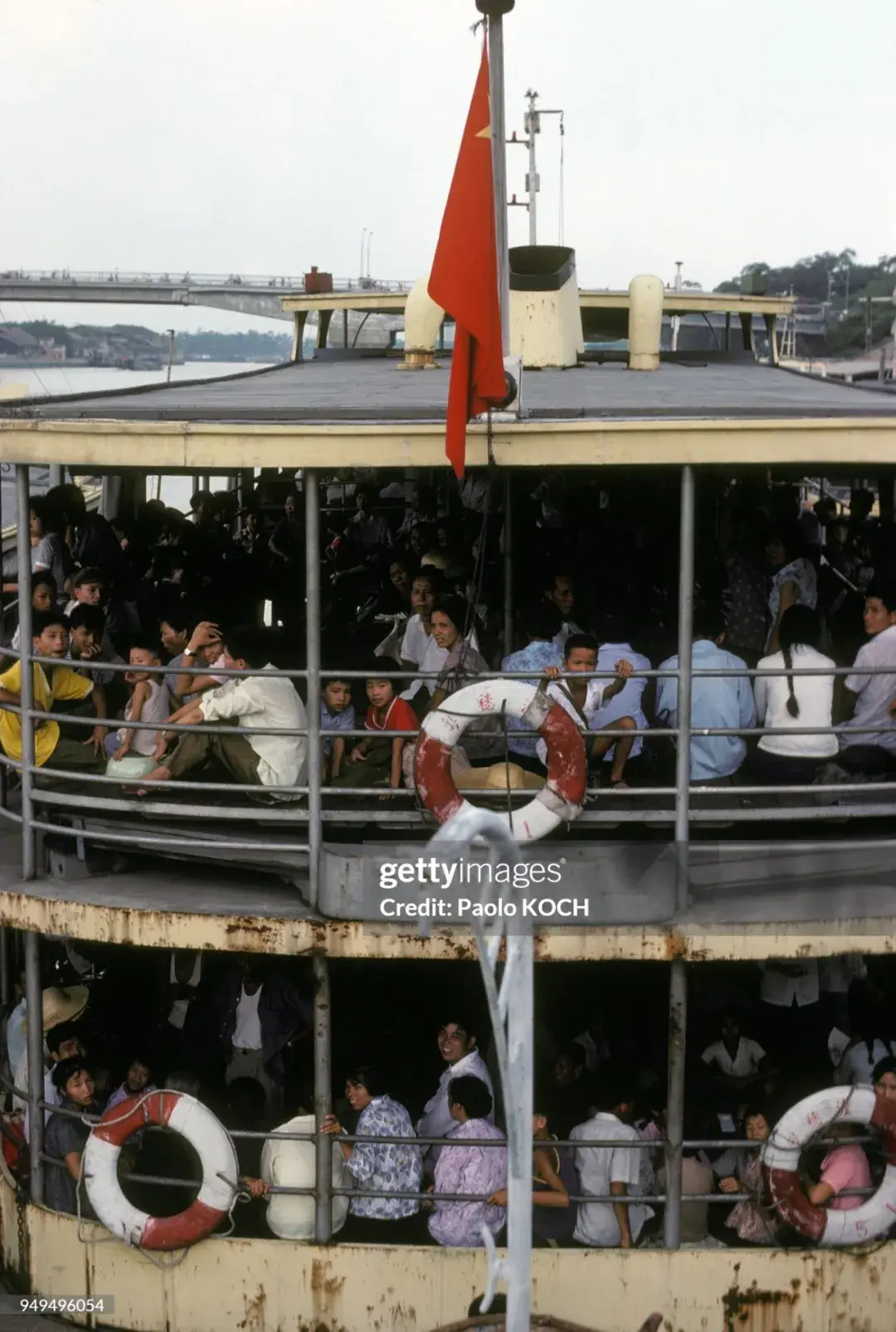 广州老照片 | 珠江上的船 - 知乎