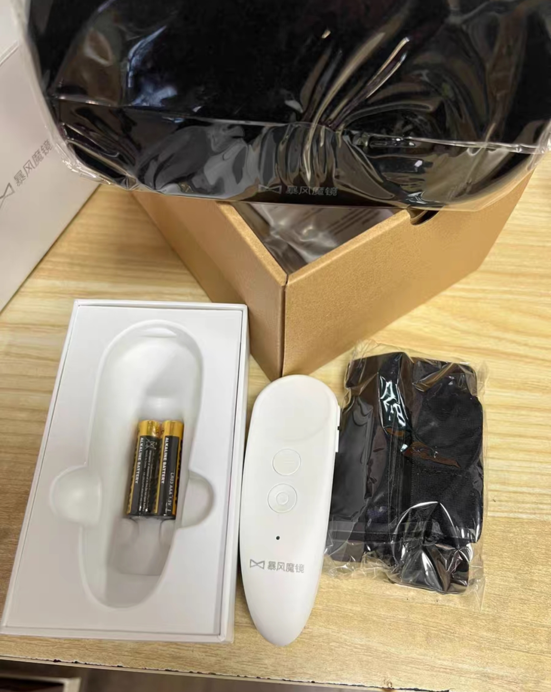 大量全新暴风VR眼镜流入闲鱼，含手柄20元不到，也能体验穷鬼VR？ - 知乎