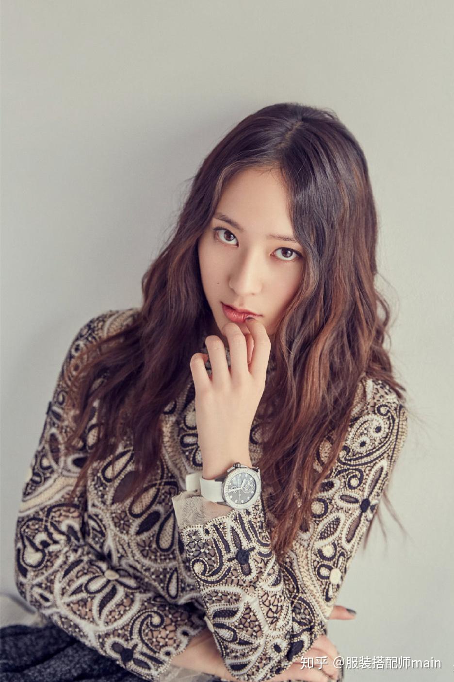 郑秀晶时尚封面太惊艳！个性潮装变换不停，原来高级脸才是关键 - 知乎