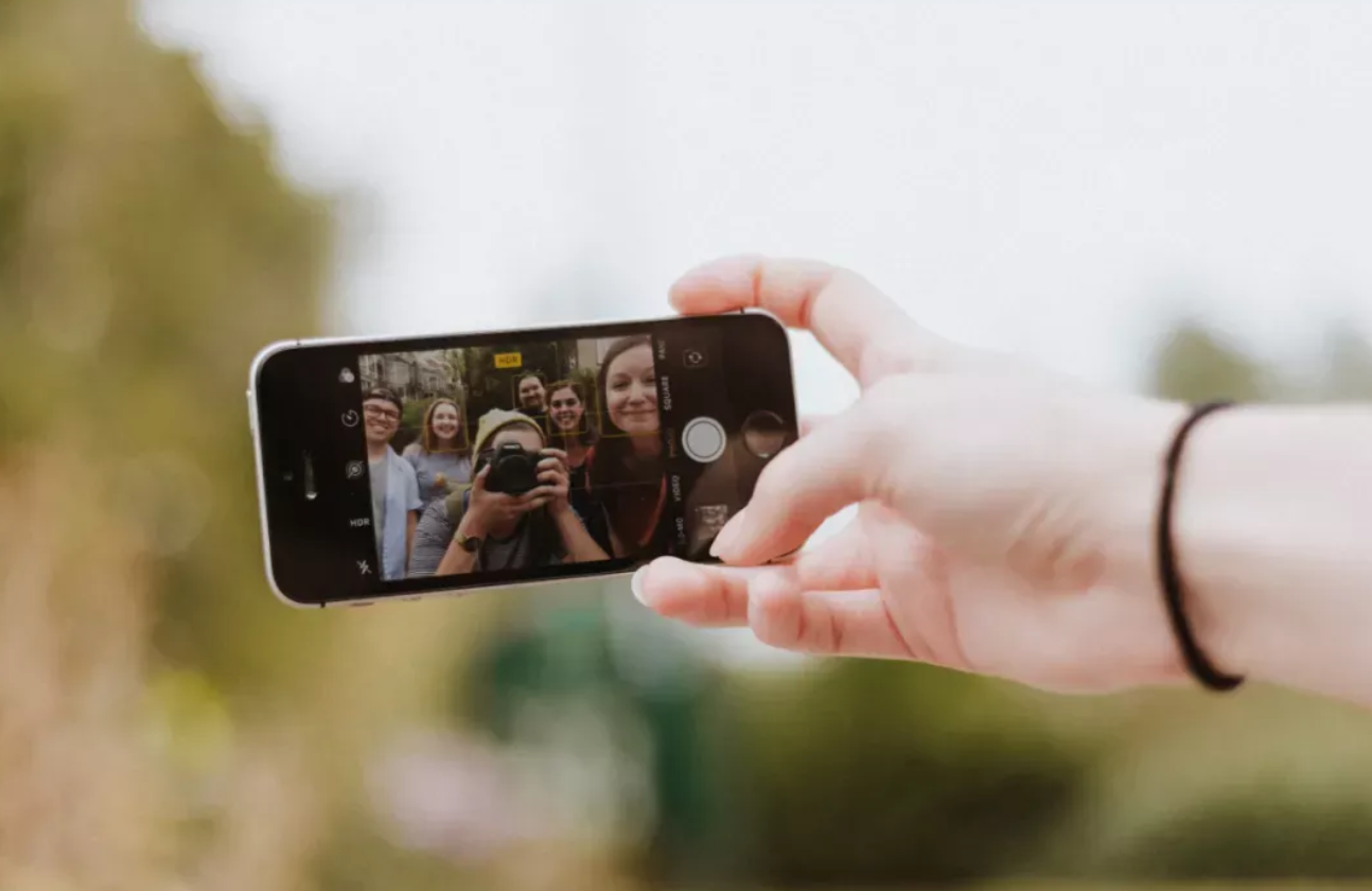 模型仅有7M：轻量级高精度人脸检测方法DBFace - 知乎