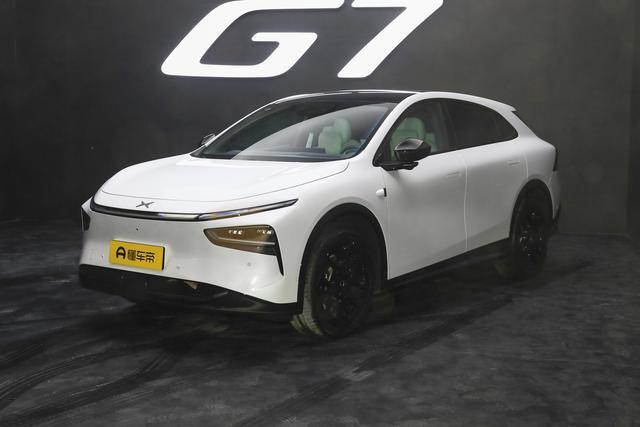 预售23.58万元，小鹏G7首发亮相！3颗AI芯片、AR-HUD，续航702km - 知乎